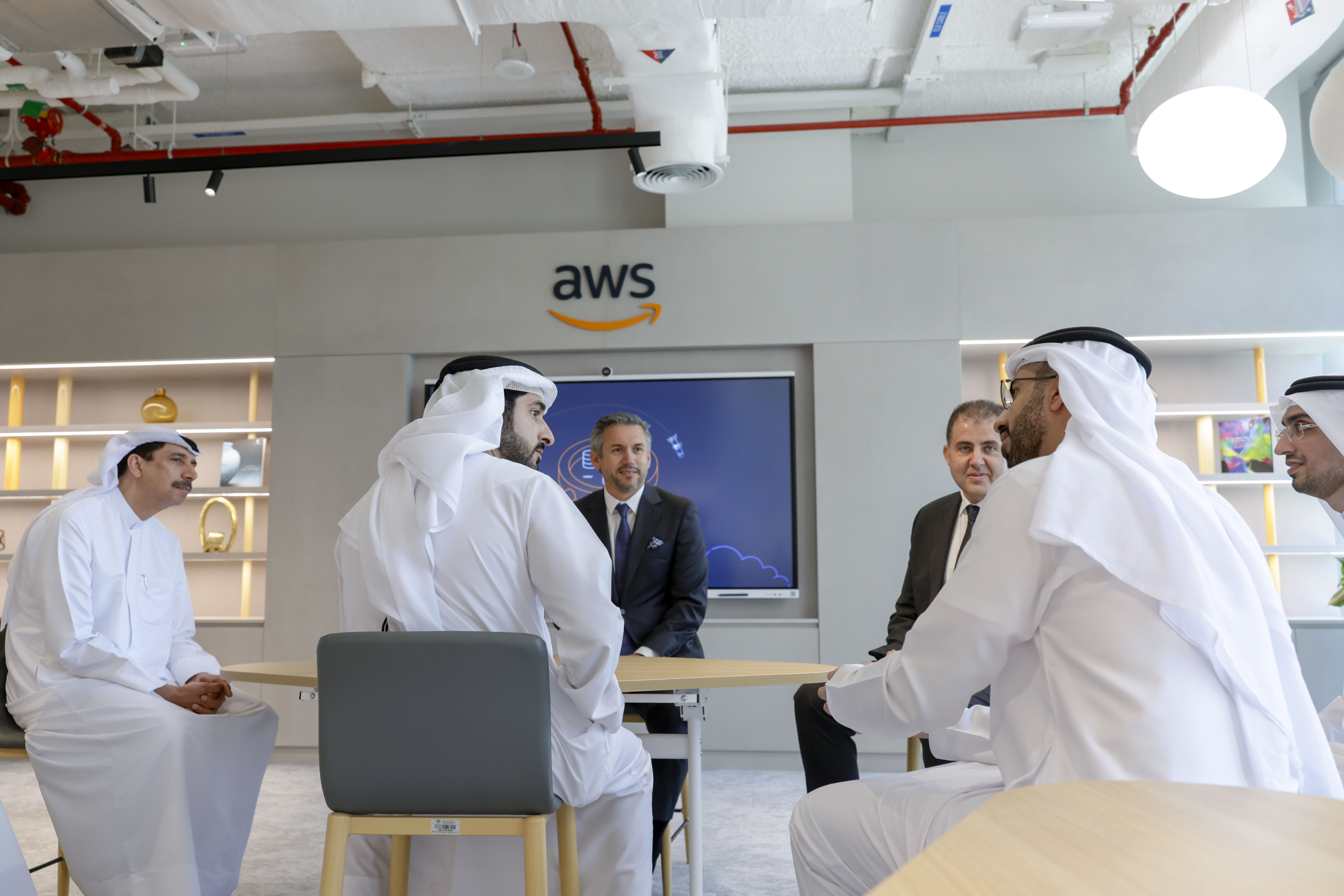 Hamdan bin Mohammed inaugurates Dubai AI Campus cluster at the DIFC ...