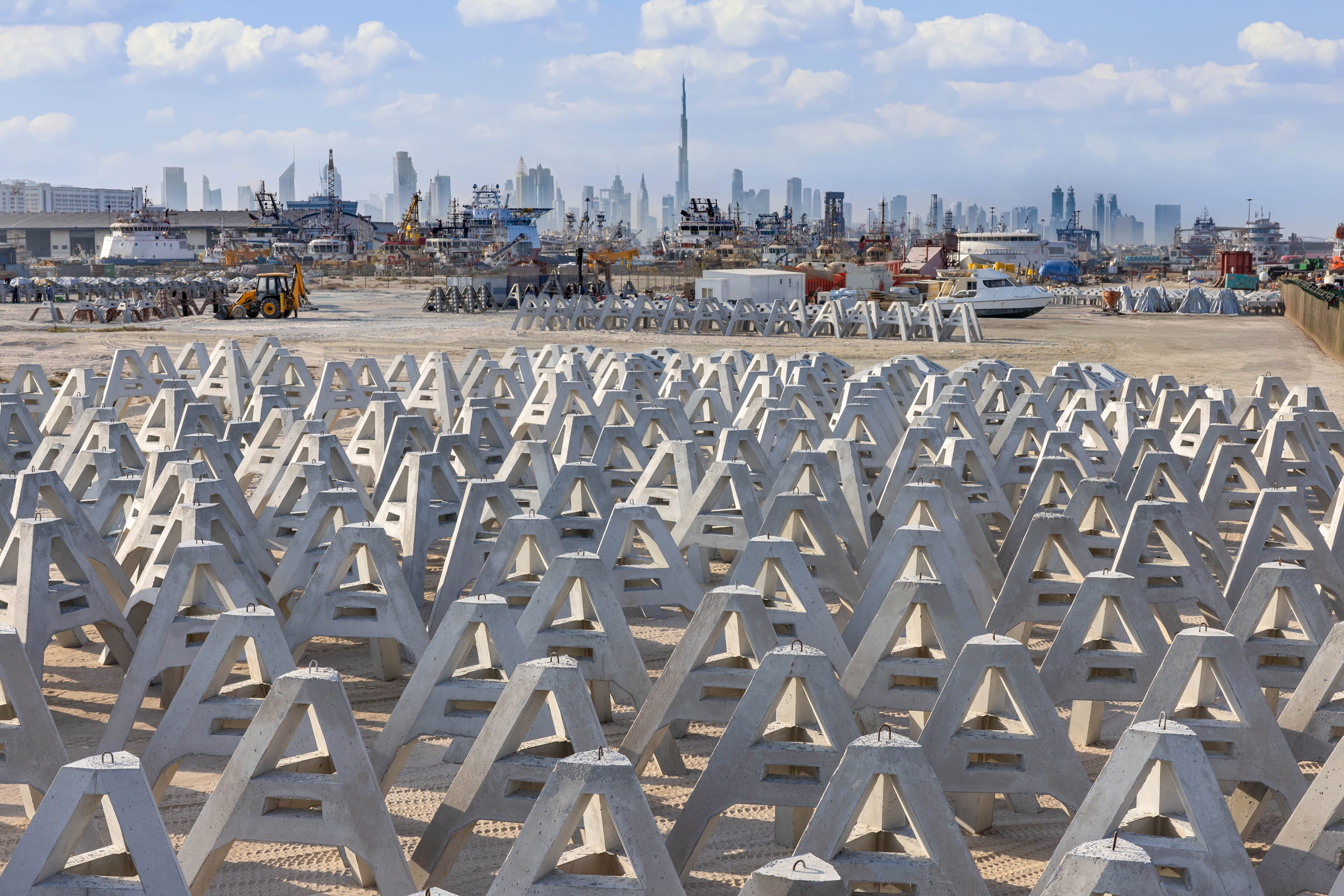 Dubai Reef Reaches Major Milestone with Fabrication of the First 1,000 ...