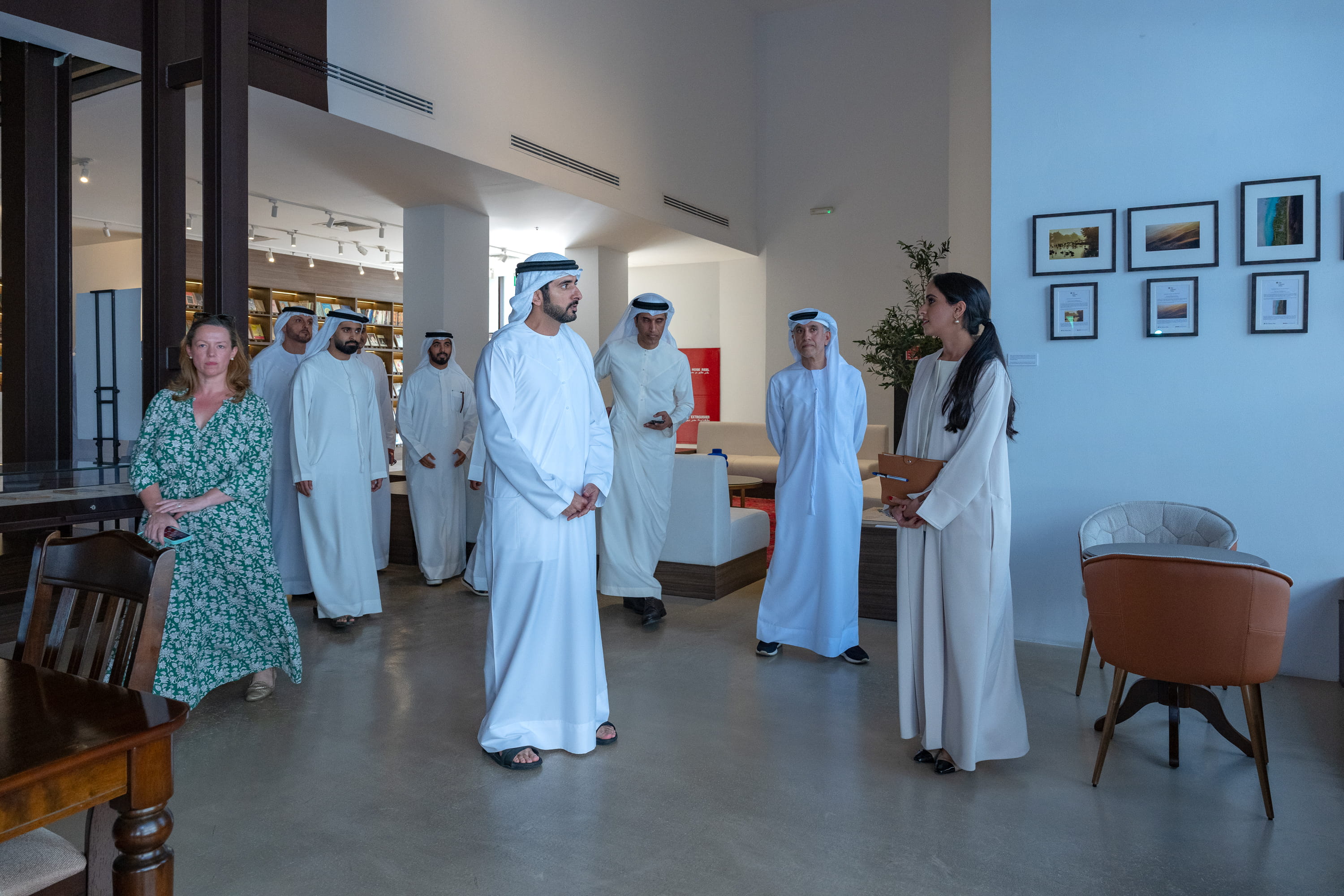 Hamdan bin Mohammed visits Al Serkal Avenue, commends its role in ...