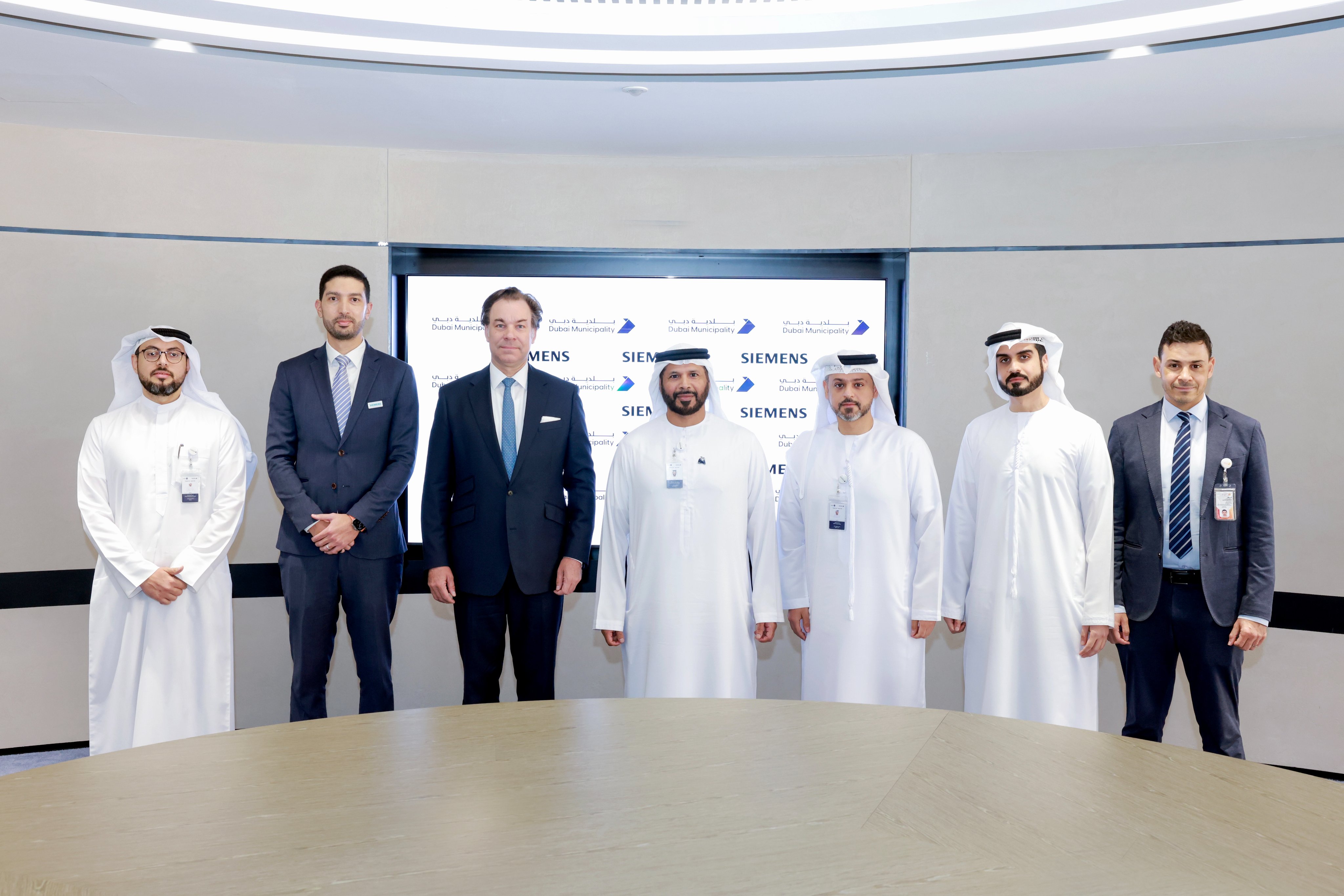 Dubai Municipality, Siemens sign AI integration deal